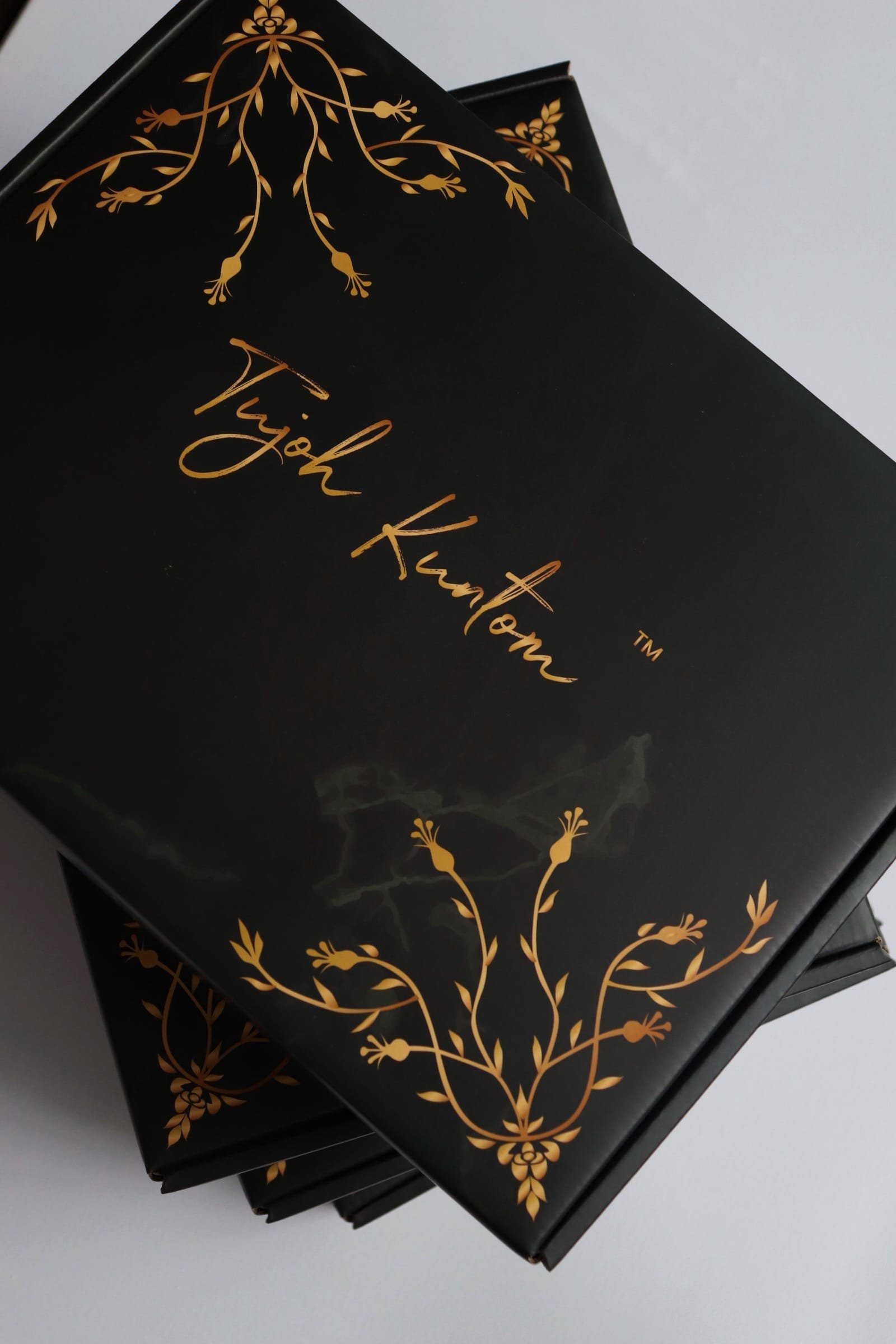 Box Biku (Black Edition) - Tujoh Kuntom