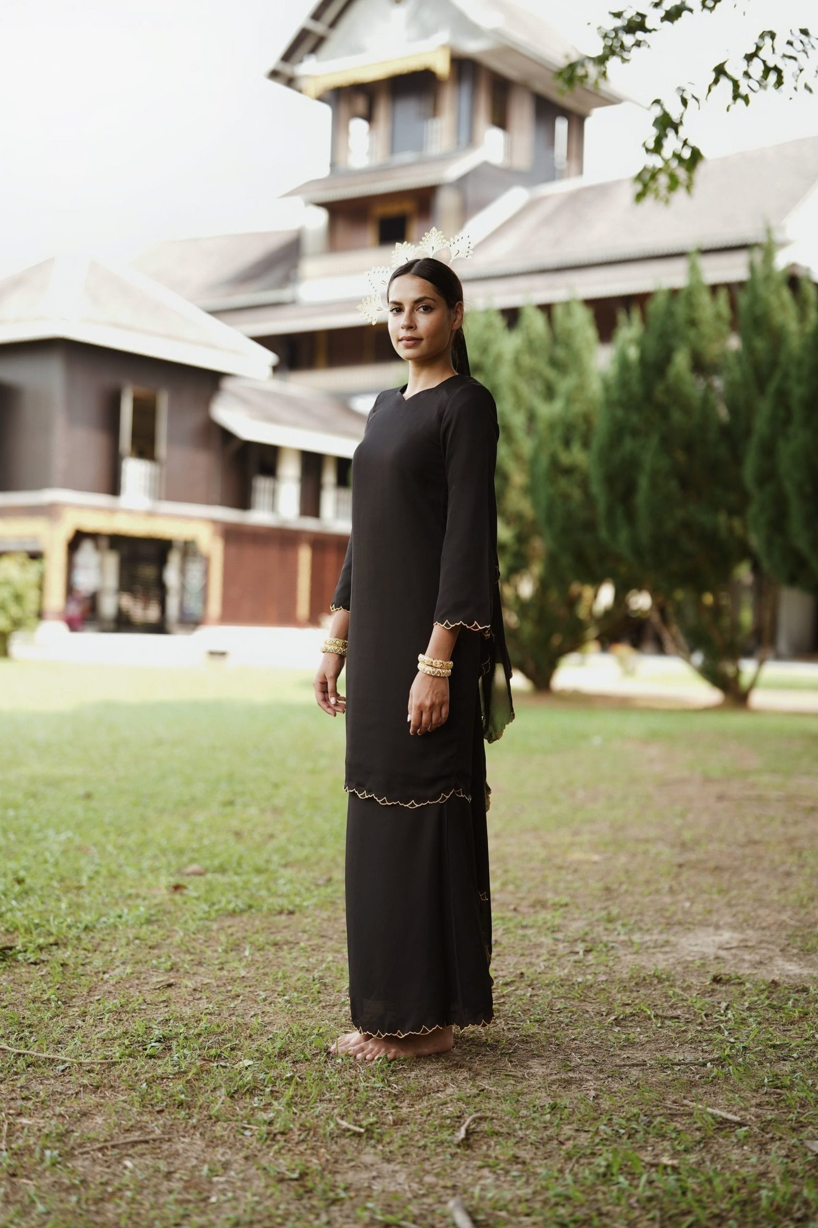 Tari in Black (Ready stock) - Tujoh Kuntom