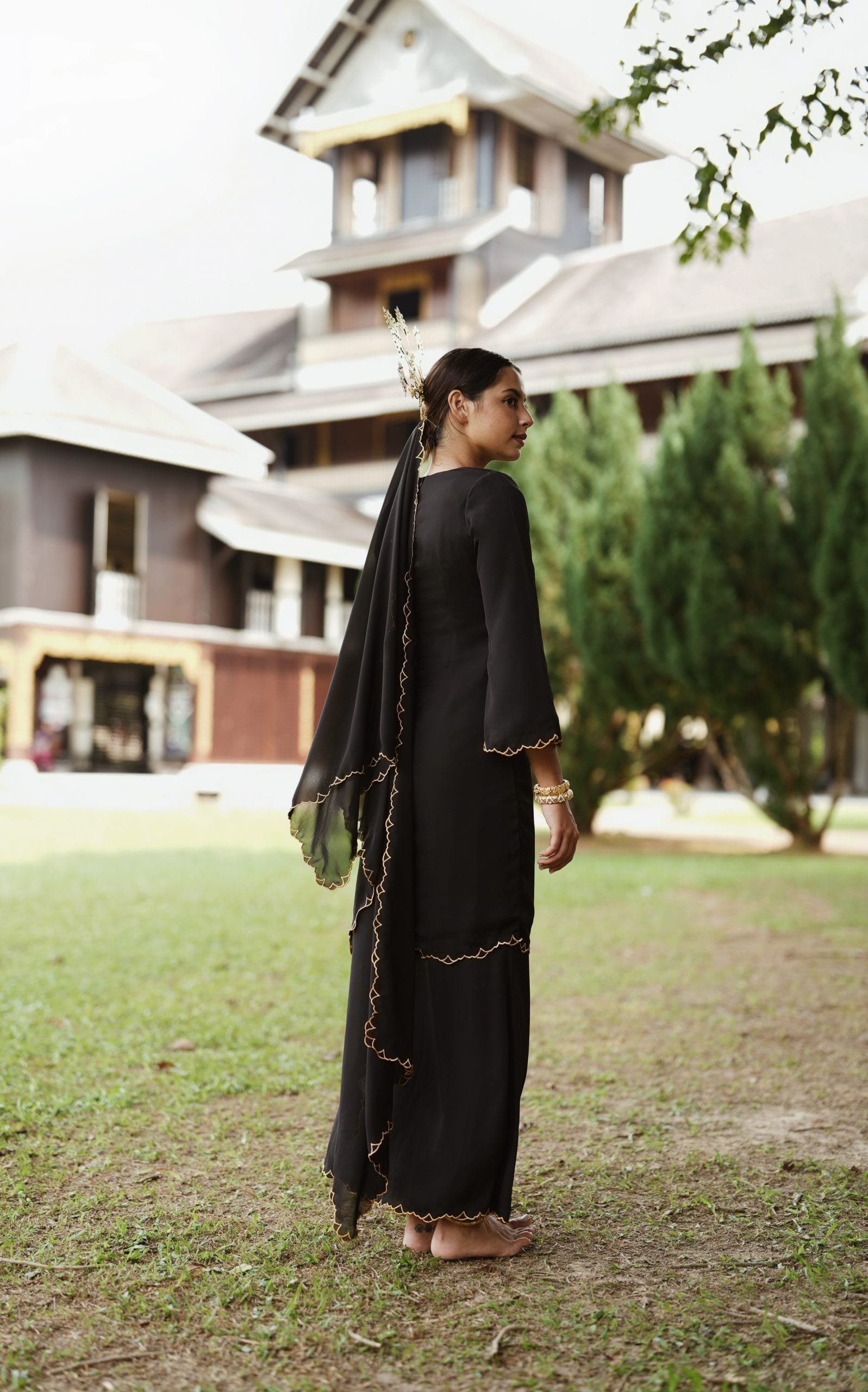 Tari in Black (Ready stock) - Tujoh Kuntom